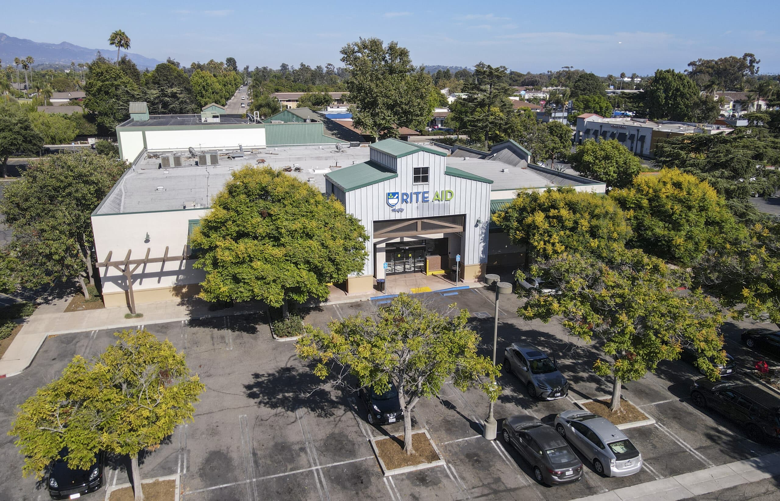 199 N Fairview Ave – Retail For Lease in Goleta | Hayes Commercial ...